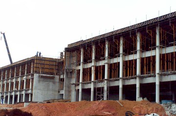 Push-pull props | ULMA Construction